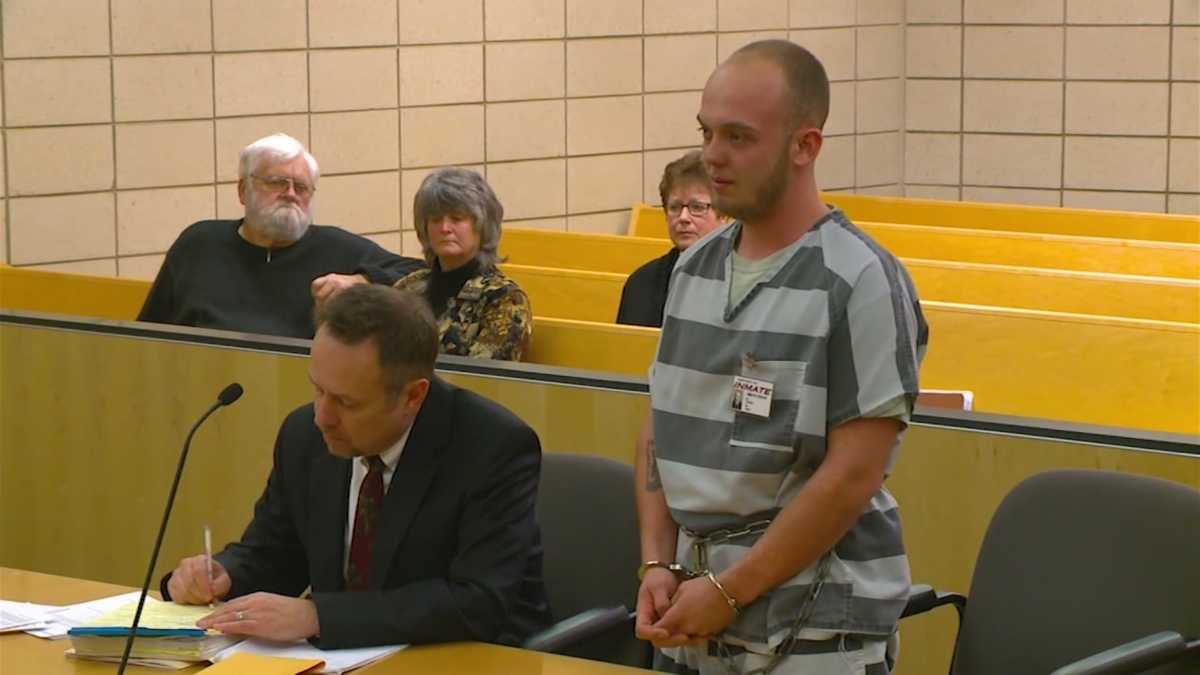 Former firefighter sentenced in another arson case Former firefighter sentenced in another arson case