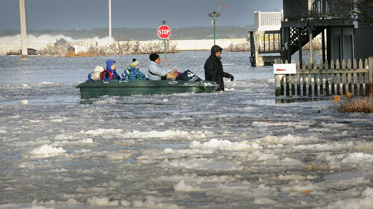 Blizzard-driven waves flood Scituate neighborhood