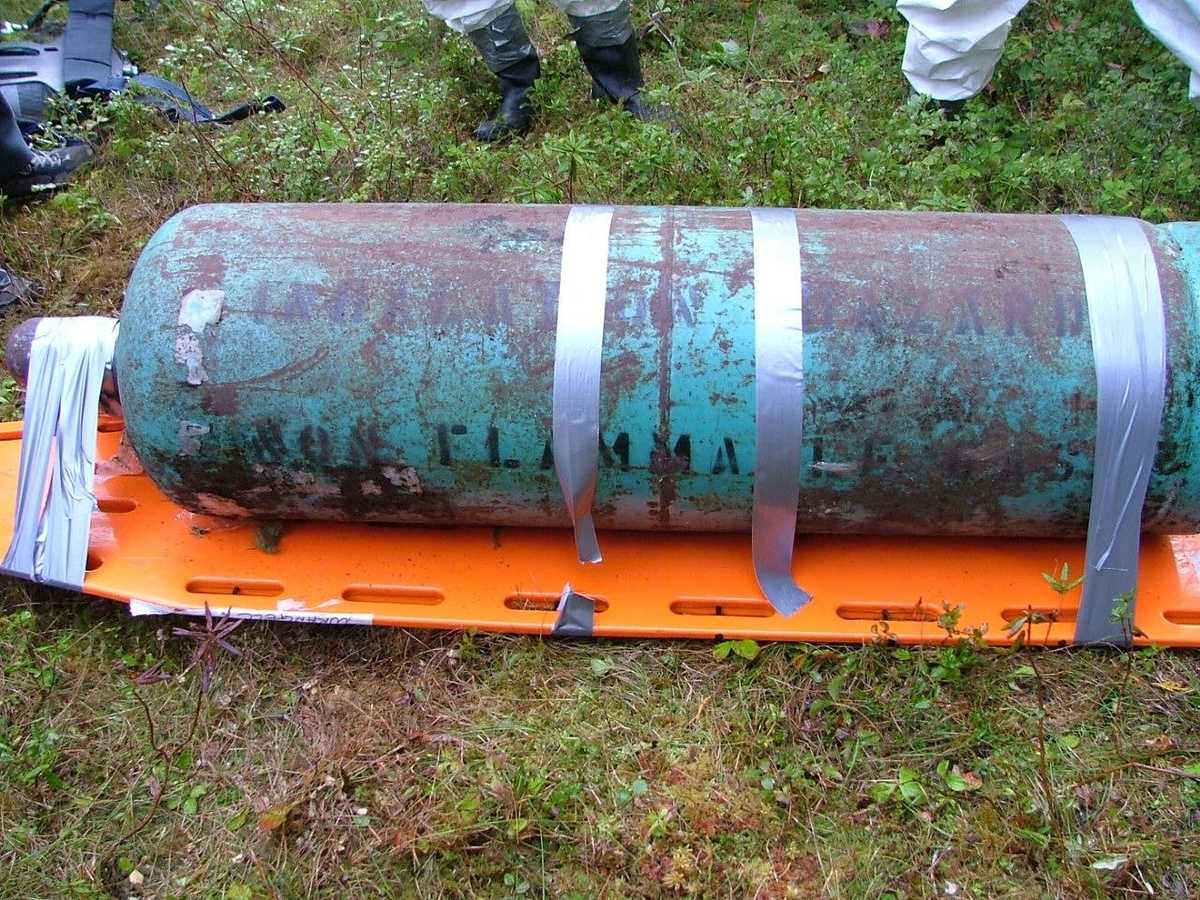 What does the inside of a meth lab look like?