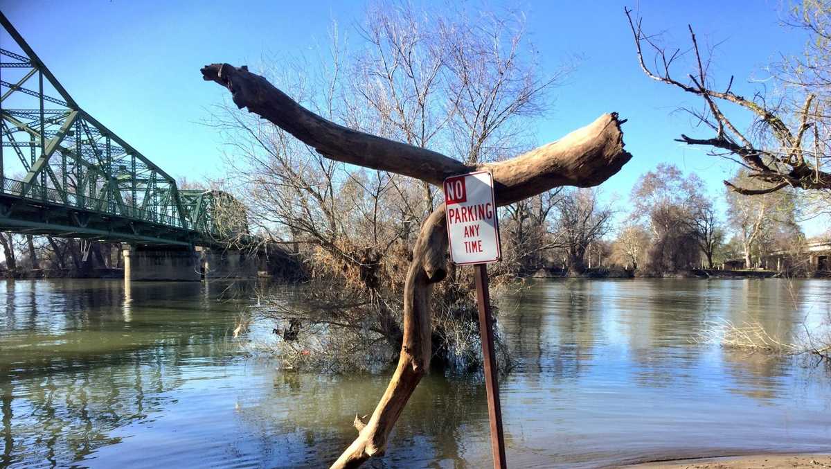 Most of American River Parkway Trail expected to reopen this weekend