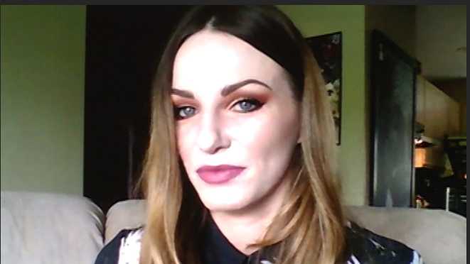 Alix Tichelman interview Part 1